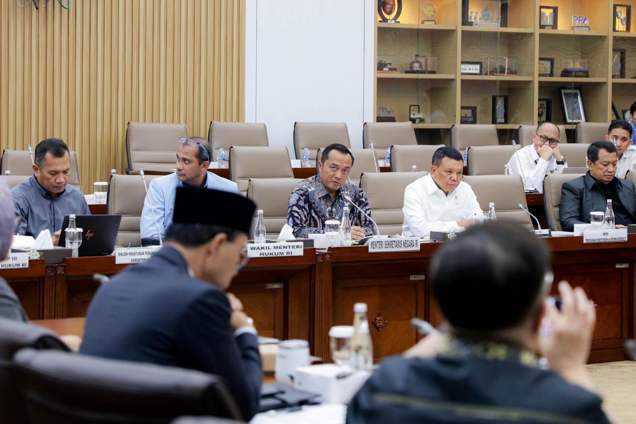 Pemerintah Sampaikan Penjelasan RUU Perubahan Keempat UU BUMN di Komisi VI DPR RI | Sekretariat ...